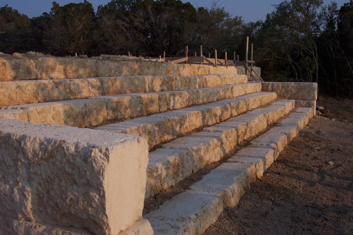 Retaining Walls and Retention Walls | Sides Triple S Services, LLC.